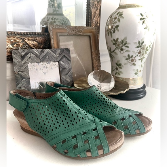 Earth | Shoes | Earth Pisa Galli Wedge Sea Green | Poshmark